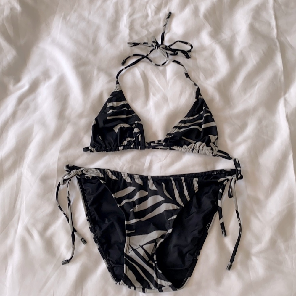 Black & Grey String Bikini - Gem